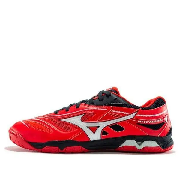 Mizuno Wave Medal 6 Athletic Sneakers - Red/black