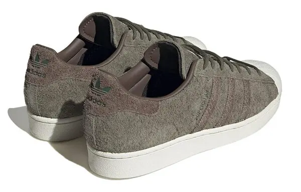 Adidas Superstar "olive Strata" Low Top Sneakers - Green