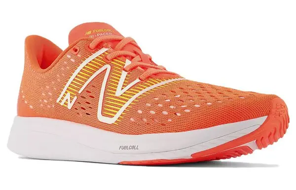 NEW BALANCE Fuelcell Supercomp Pacer Low Top Sneakers