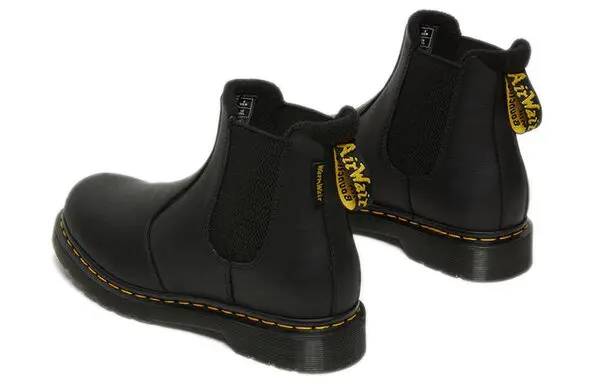 Dr. Martens 2976 Warmwair Chelsea Boots - Black
