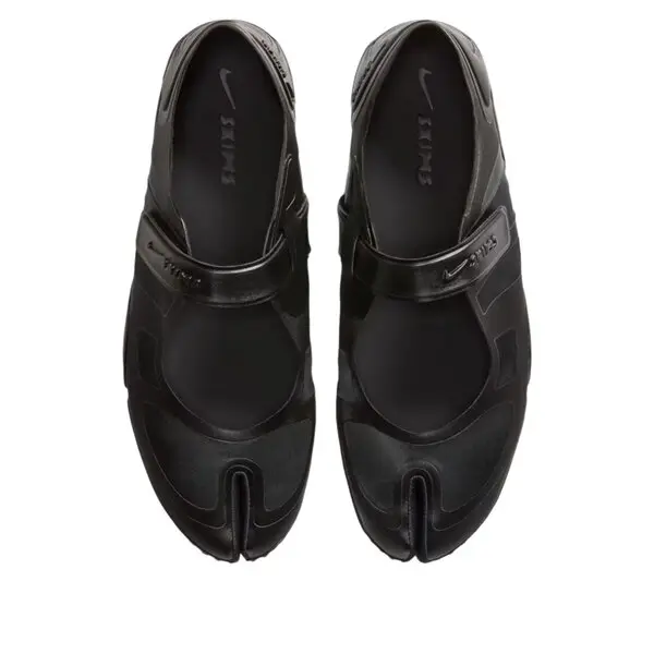 Nike X Skims Rift Satin Sandals - Black