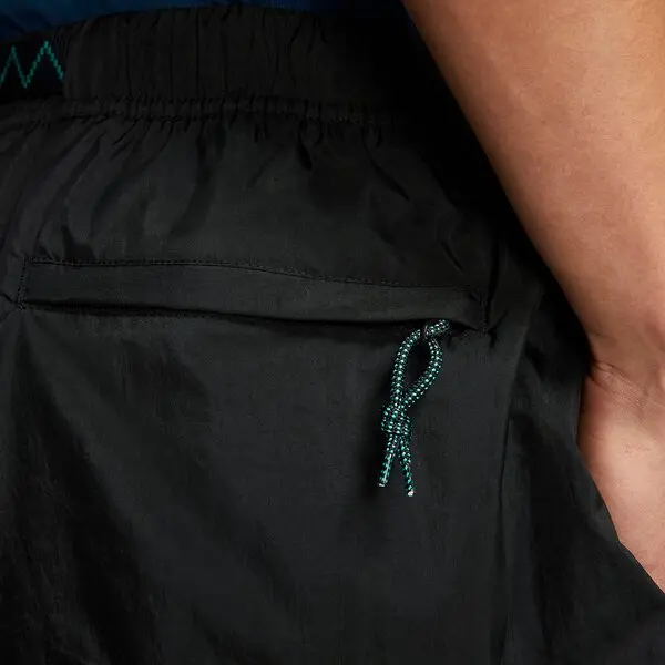 Nike Woven Shorts
