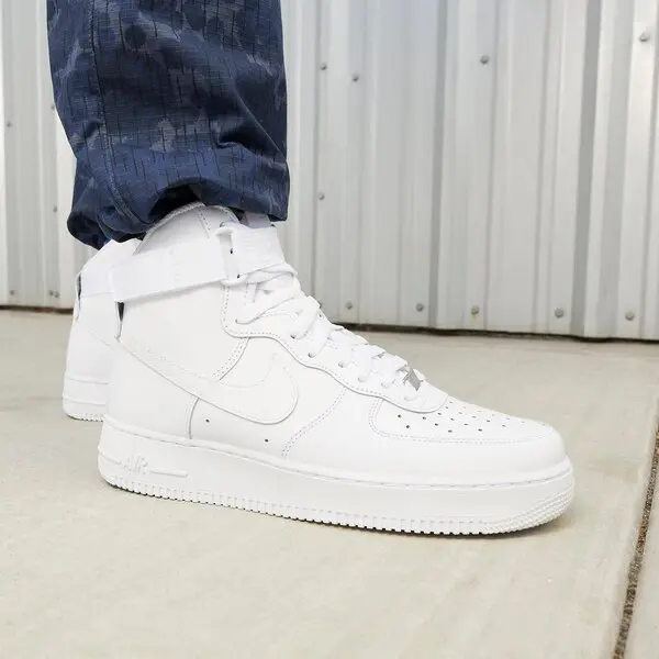 Nike Force 1 High '07 Sneakers - White