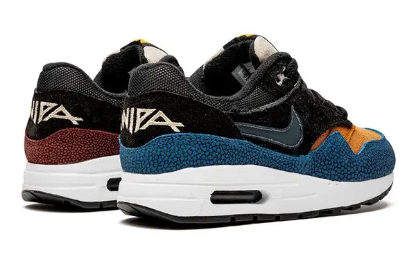 Nike De'aaron Fox X Air Max 1 'swipa' Sneakers