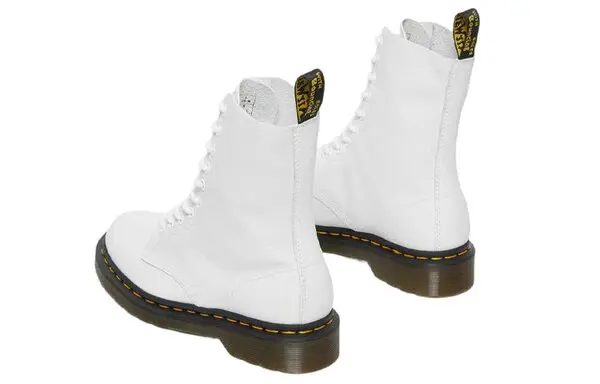 Dr. Martens 1490 Virginia Leather High Boots - White