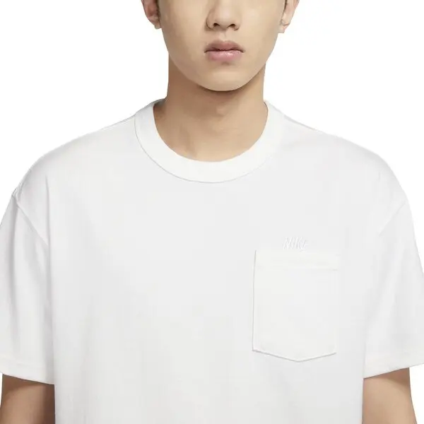 Nike Short Sleeve Pocket T-shirt