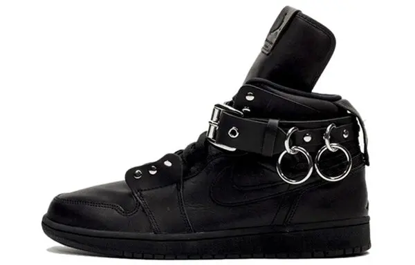 JORDAN 1 Retro Strap High X Comme Des Garcons