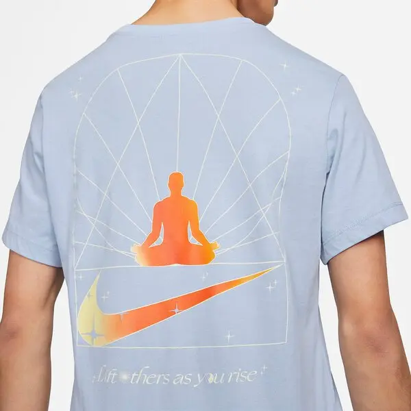 Nike Yoga T-shirt With Graphic Print - Blue