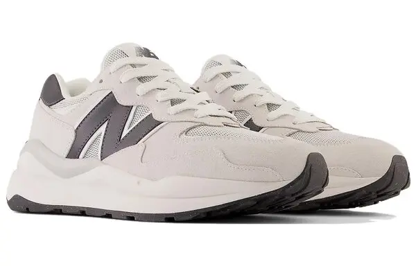 NEW BALANCE 57/40 Sneakers - Silver