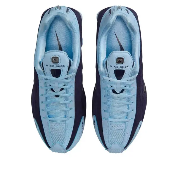 Nike Shox R4 Sneakers - Celestine Blue