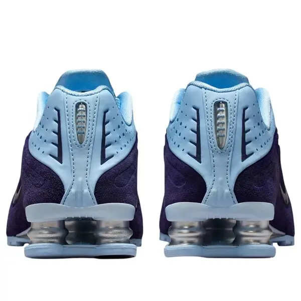 Nike Shox R4 Sneakers - Celestine Blue