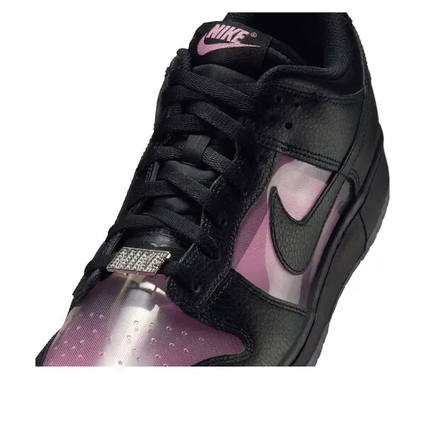 Nike Dunk Low Sneakers