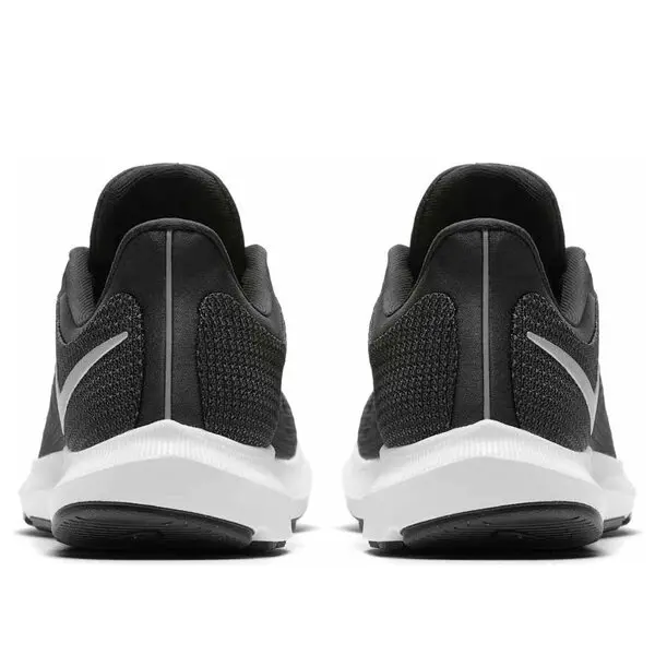 Nike Quest Sneakers - Black
