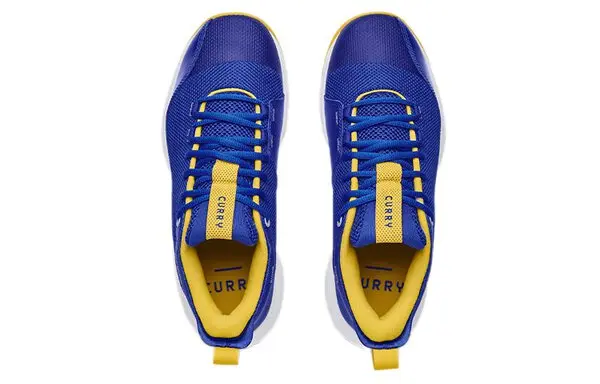 Under Armour 3z5 Nm Mid Top Basketball Sneakers
