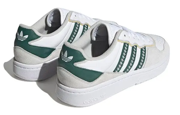 Adidas Originals Courtic Sneakers - White/green/grey