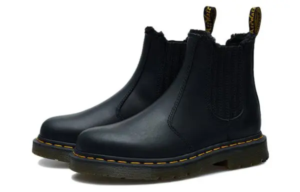 Dr. Martens 2976 Wintergrip Leather Chelsea Boots - Black