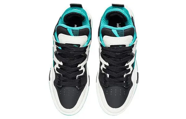 LI-NING Wave Pro Sneakers - Black/white/green