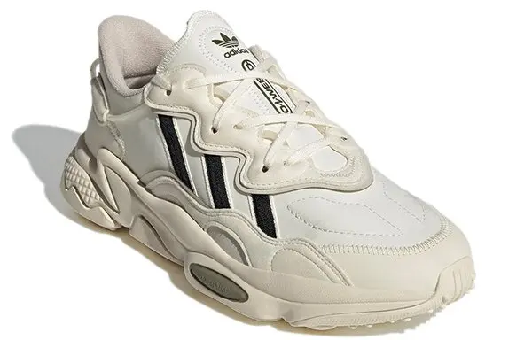 Adidas Ozweego Sneakers - Cream/black