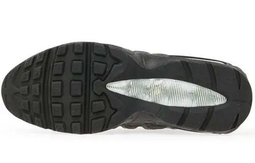Nike Max 95 Essential Sneakers - Black