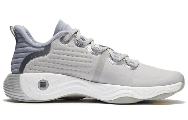 LI-NING No Boundary Iii Training Sneaker