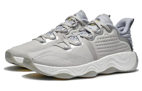 LI-NING No Boundary Iii Training Sneaker
