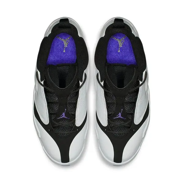 JORDAN Jumpman Quick 23 Sneakers