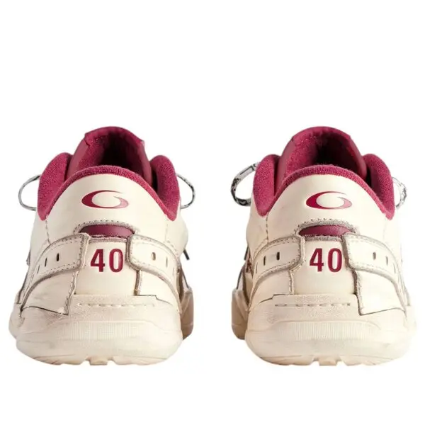 Balenciaga Hamptons Sneakers - Off White/red