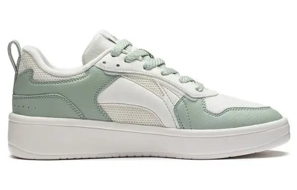 LI-NING Xingchuan Skate Sneakers