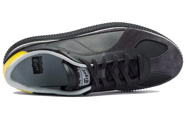 Onitsuka Tiger Delecity Sneaker - Black/yellow
