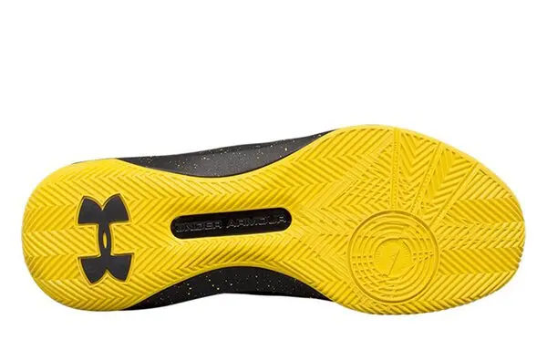 Under Armour Curry 3zer0 Basketball Sneaker - Black/yellow
