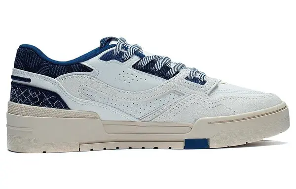 LI-NING 001 Btc Prm Sneakers - White/navy