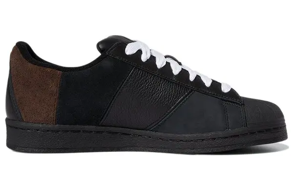 Adidas Originals Superstar 82 Panel Low-top Sneakers