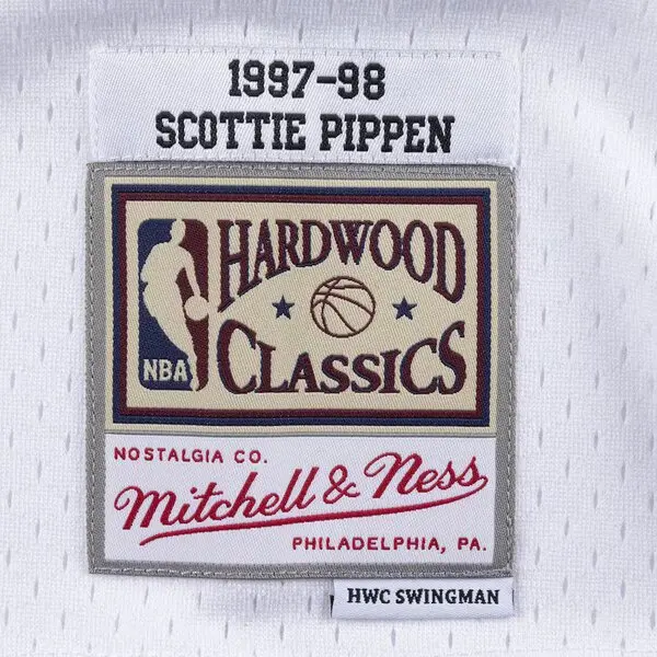 Mitchell & Ness Nba Chicago Bulls 1997-98 Scottie Pippen #33 Swingman Jersey - White