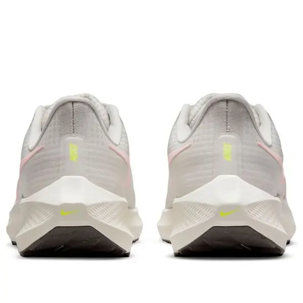 Nike Zoom Pegasus 39 Athletic Sneakers - University Red/white/black