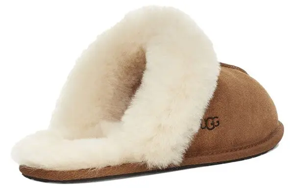 UGG Scuffette Ii Slippers - Chestnut