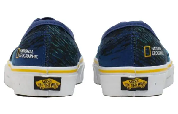 VANS National Geographic X Authentic "ocean" Low Top Sneakers - Blue