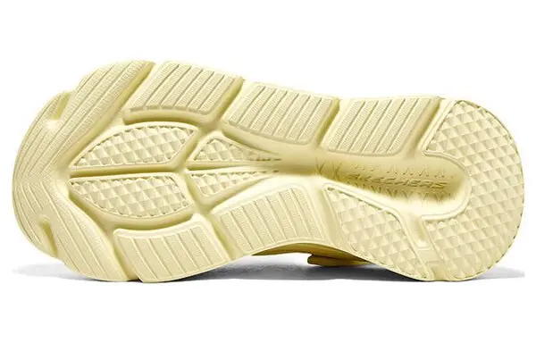 Sketchers Max Cushioning Clogs - Beige