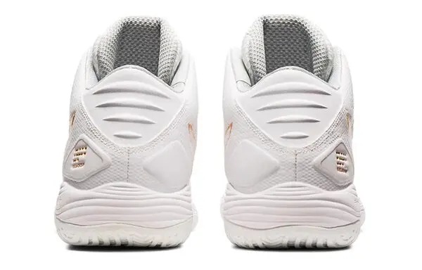 Asics Gelhoop V13 Basketball Sneakers - White/gold