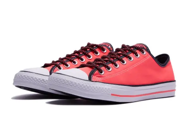 CONVERSE Chuck Taylor All Star Low Top Sneakers - Pink