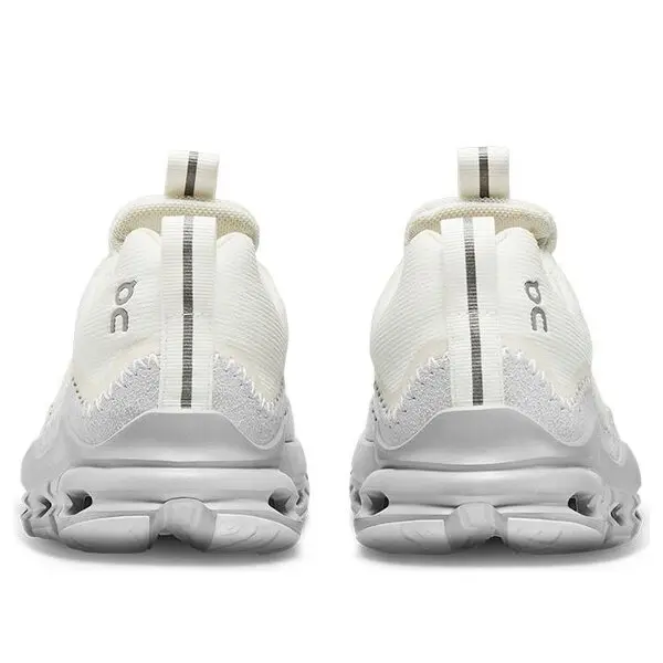 On Cloudaway "undyed Glacier" Sneakers - White
