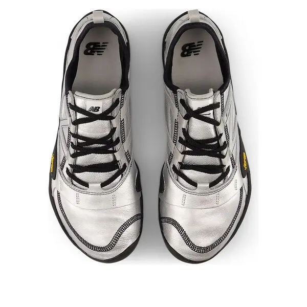 NEW BALANCE Mt10 Athletic Sneakers