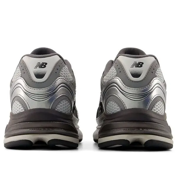 NEW BALANCE 2010 "metallic Silver" Sneakers - Metallic Silver/grey