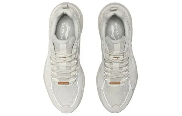 LI-NING Classic Zhuiyue Sneakers