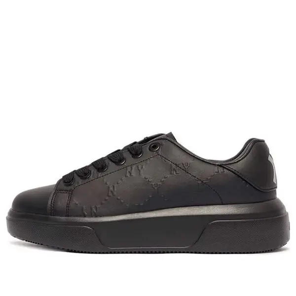 MLB Yankees Chunky Mono Embo Sneakers