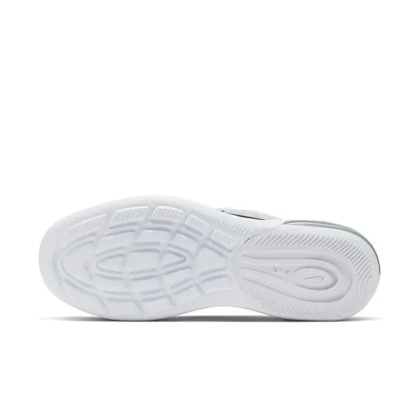 Nike Max Axis Sneakers - White/black