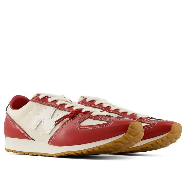 NEW BALANCE 471 Sneakers - Shadow Red/permafrost
