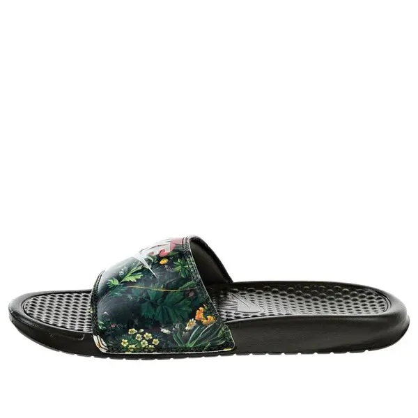 Nike Benassi Print "just Do It" Slides - Cargo Khaki/light Bone
