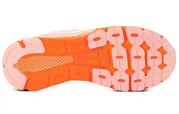 Under Armour Hovr Infinite 3 Cn Athletic Sneakers - Pink