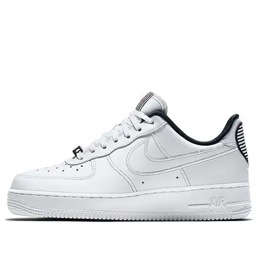 Nike Force 1 '07 Se Lx "broken Hearted" Sneakers - White/black