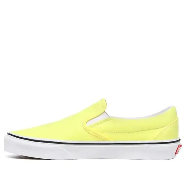 VANS Classic Slip-on Sneakers - Yellow